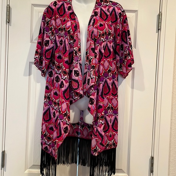 LuLaRoe | Jackets & Coats | Lularoe Monroe Kimono Hearts Open Ruana ...